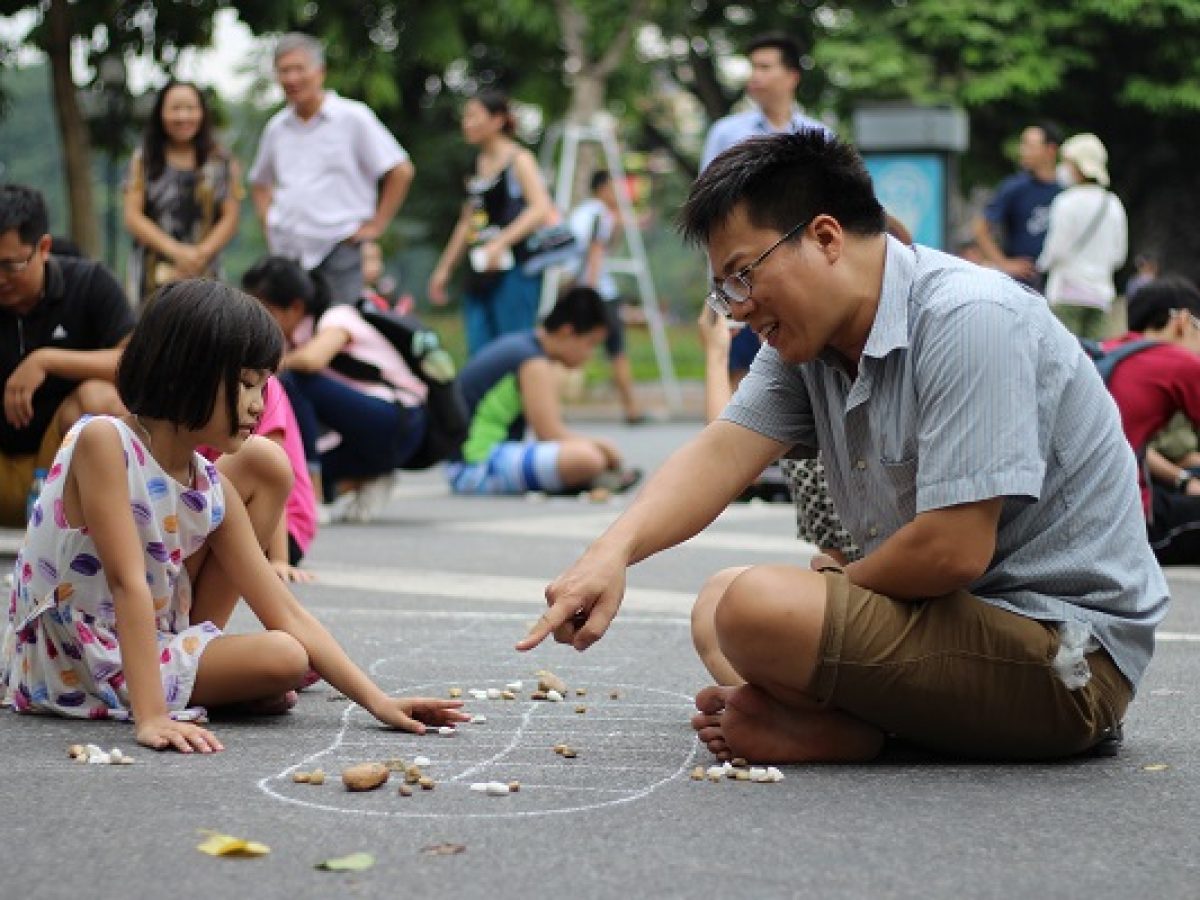 Local Vietnamese Traditional Games That You Might Encounter
