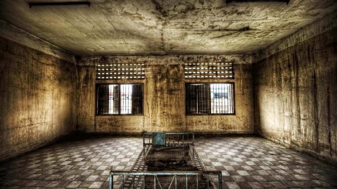 Tuol Sleng Phnom Penh: From School to Horror Prison of Khmer Rouge ...