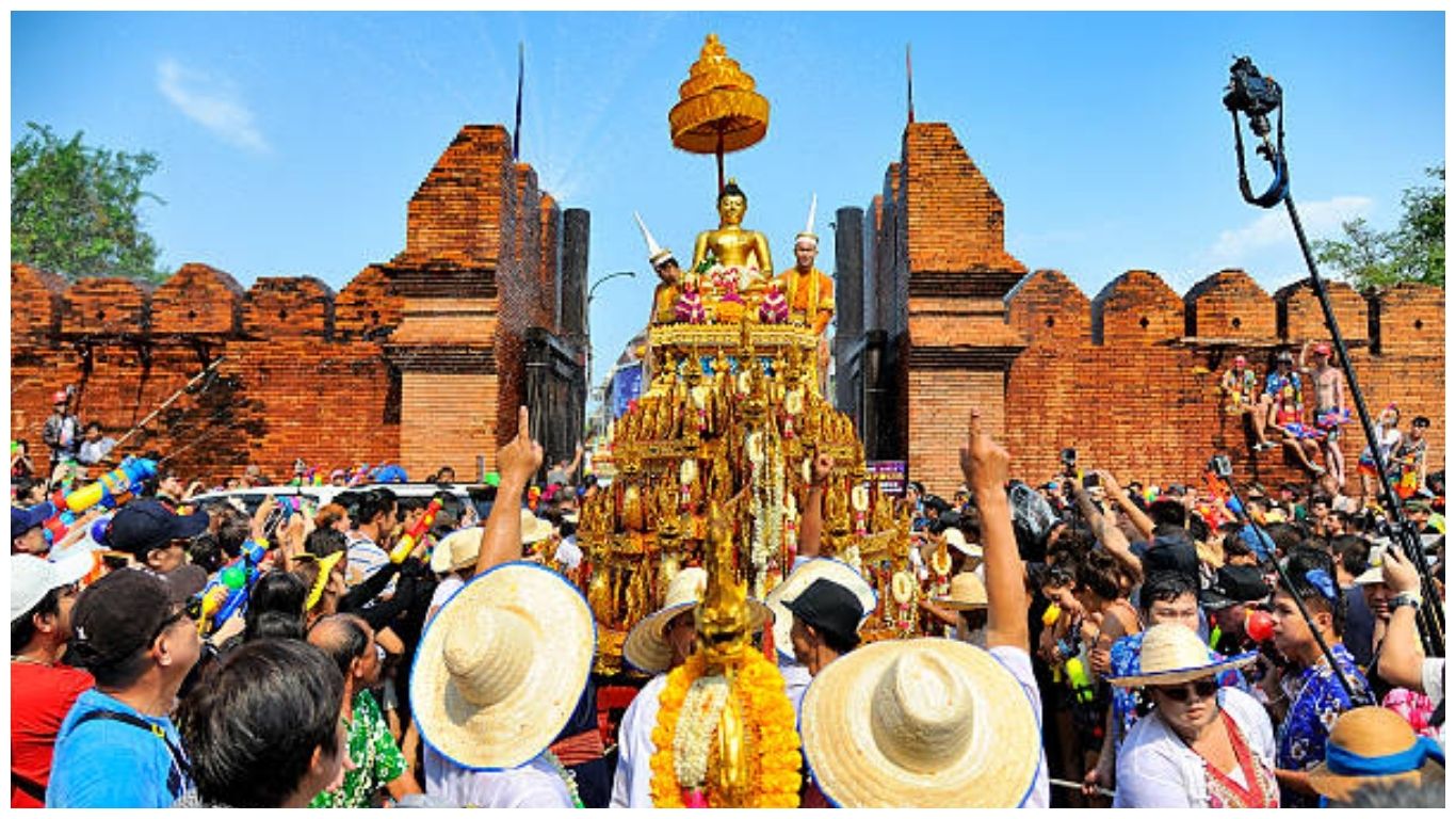 Thailand in April: Festival Magic & Island Escapes - Indochina Voyages